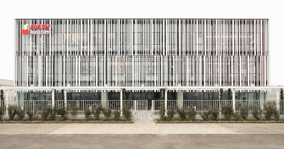 Chi Siamo | Flash Battery